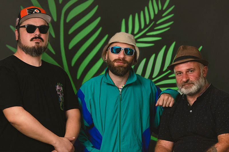 „სათამაშო“ – ექსპერიმენტული ჰიპ-ჰოპ ბენდი თელავიდან – Billboard Georgia ...